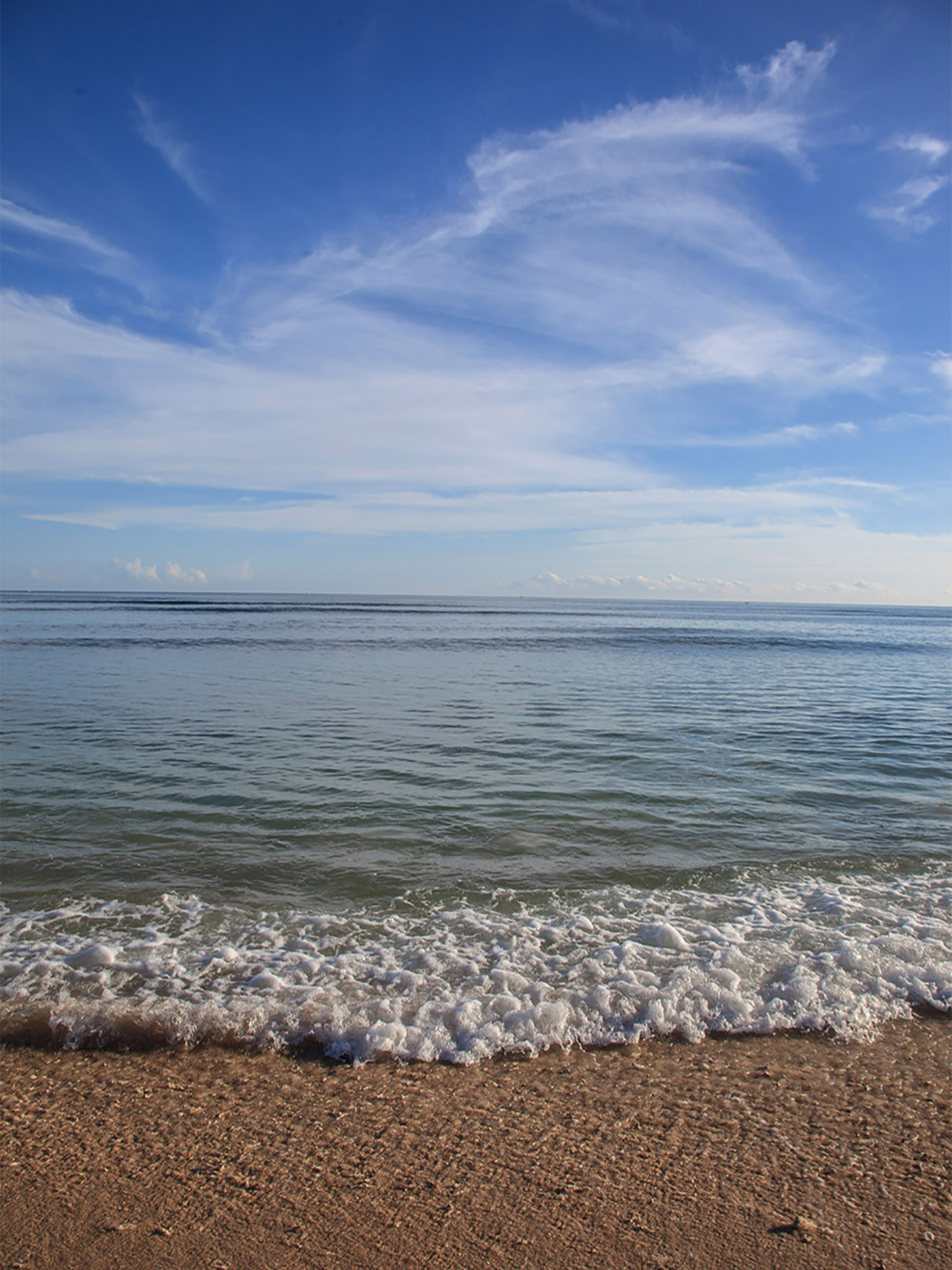 Photo Gallery | Villa Sepoi Sepoi - Beachfront Tanjung 6 bedroom villa ...