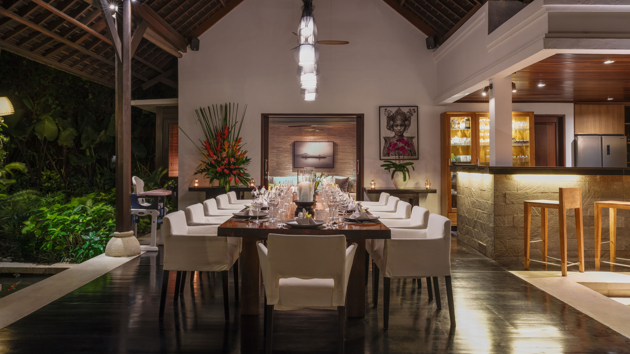 Elite Havens - Villa Asta - Bali Indonesia - Romantic outdoor dining ...