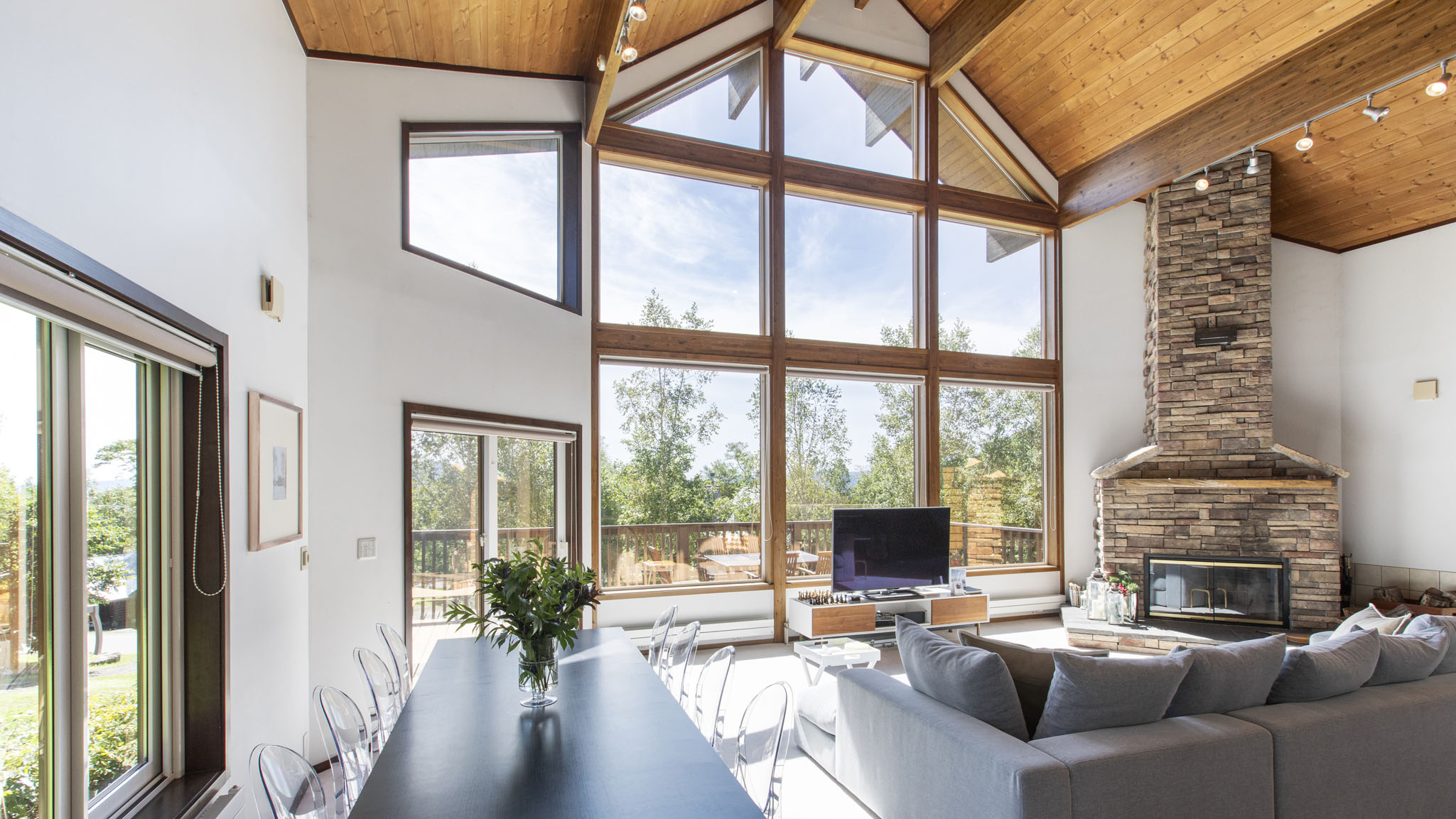 Photo Gallery | Casa La Mount - 4 bedroom chalet, Niseko, Japan