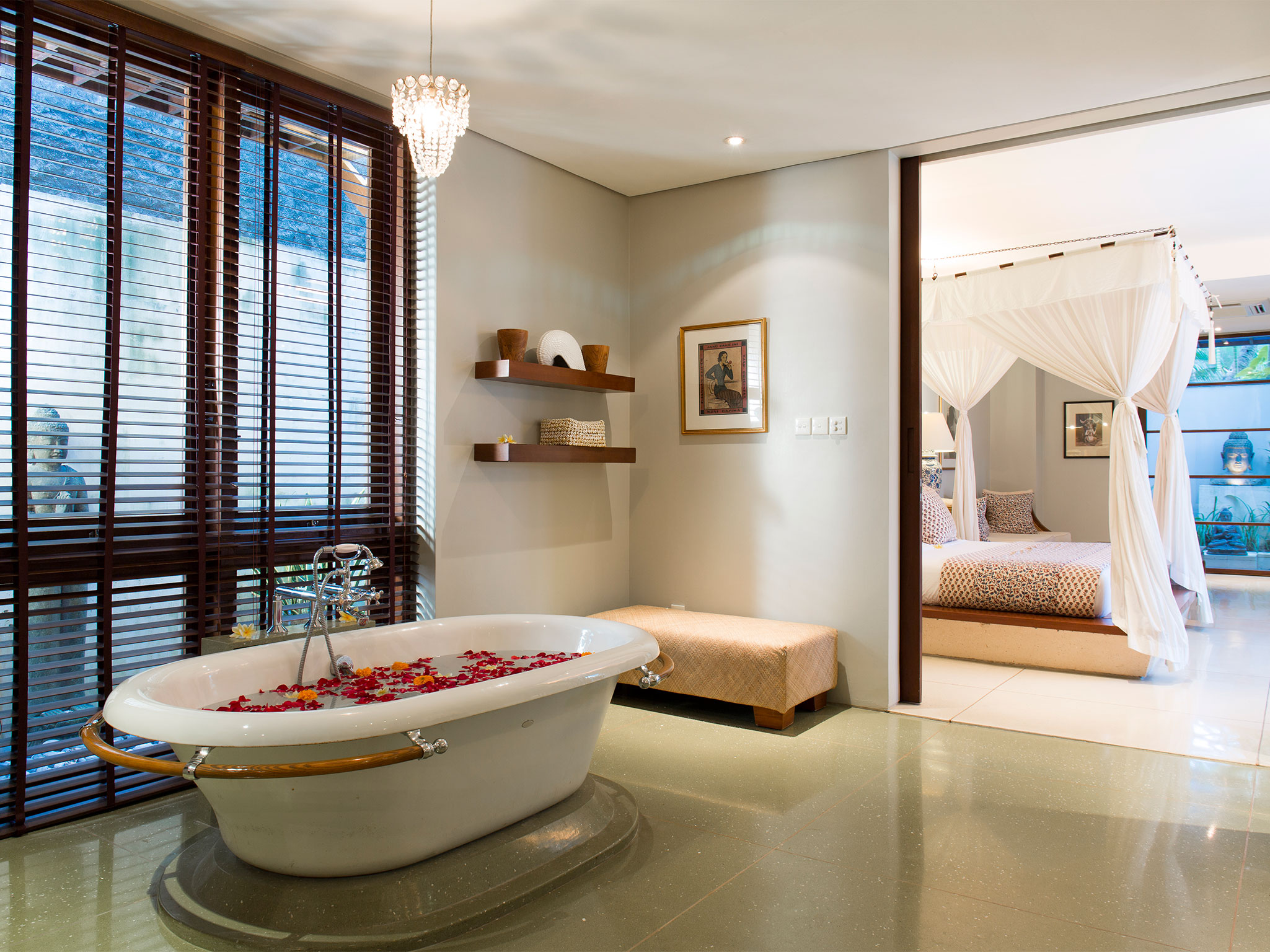 Photo Gallery | Villa Lilibel - Seminyak 6 bedroom luxury villa, Bali